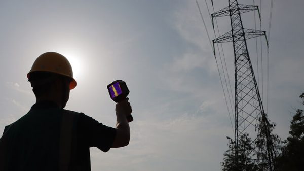 UTi720E WiFi Thermal Imaging Camera 256*192px with big IPS Screen